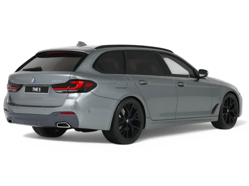 2023 BMW 530E XDrive M Silver Metallic 1/18 Model Car by GT Spirit ...