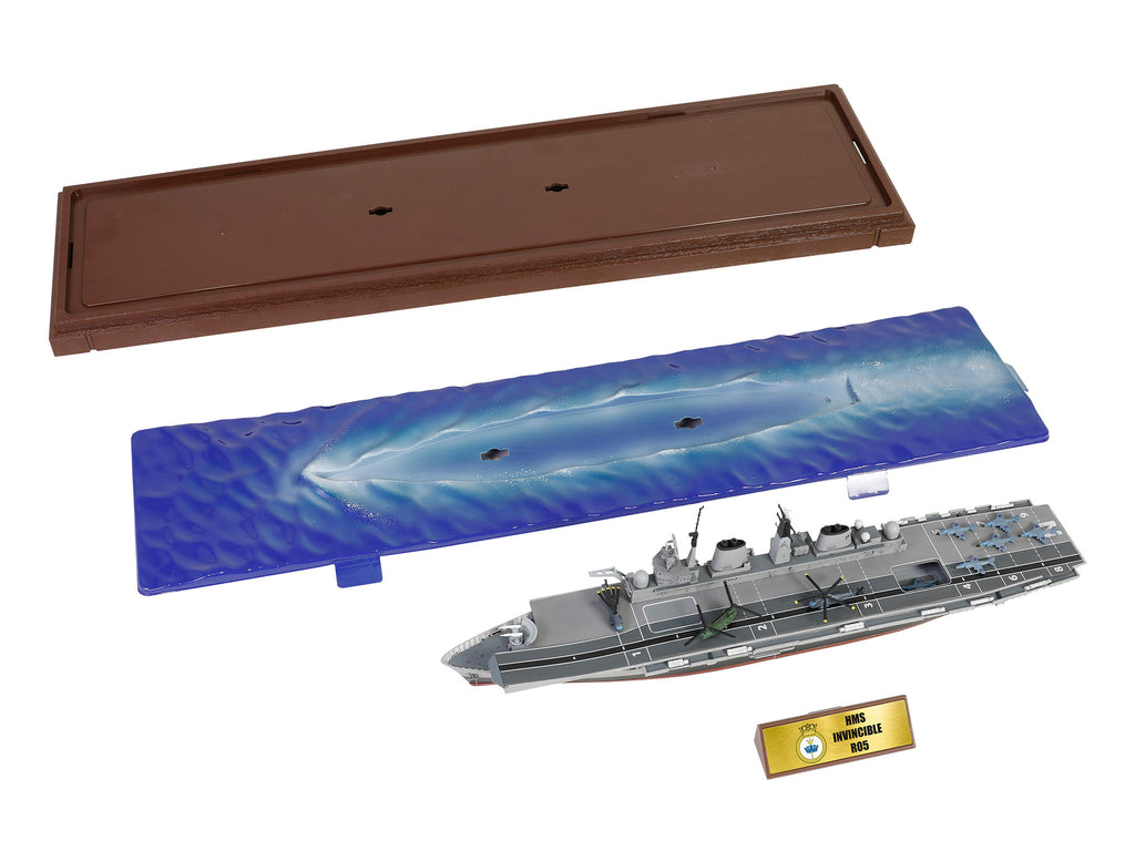 British HMS Invincible (R05) Aircraft Carrier Waterline Edition "Falkl ...