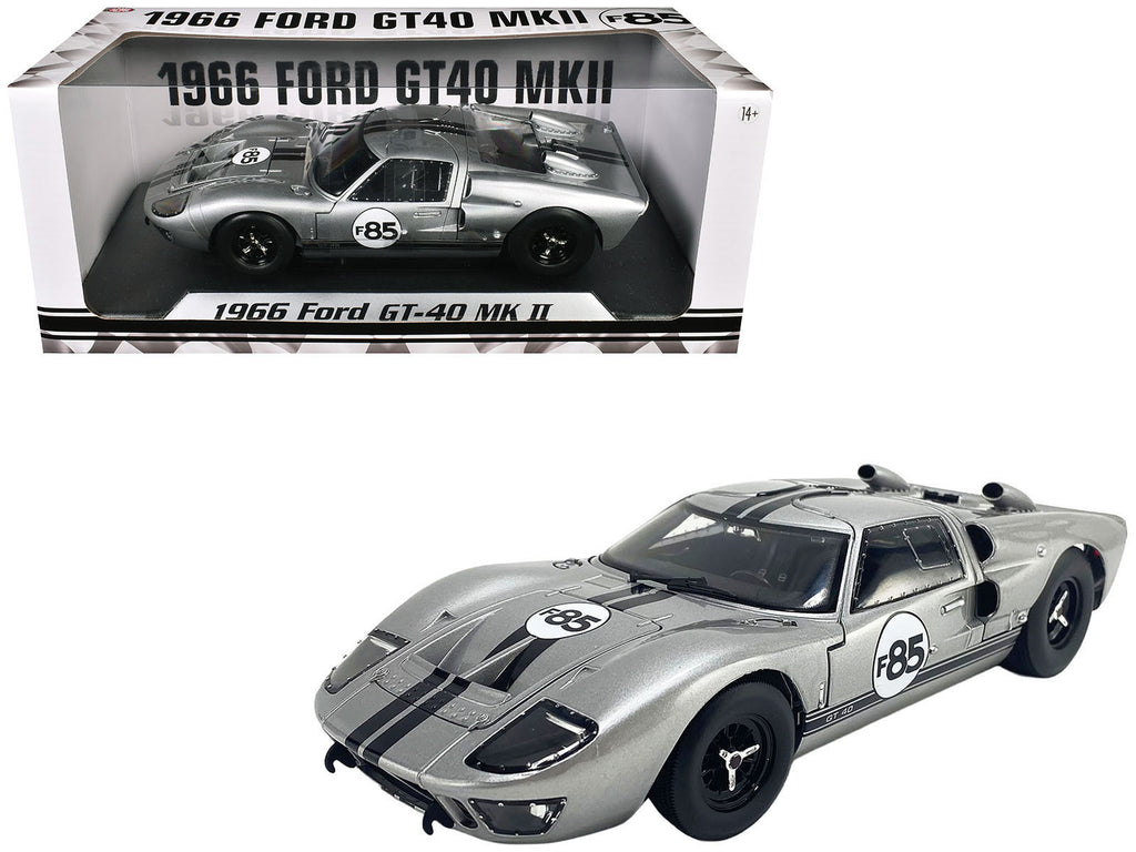 1966 Ford GT-40 MKII #F85 Silver Metallic with Black Stripes 1/18 Diec ...