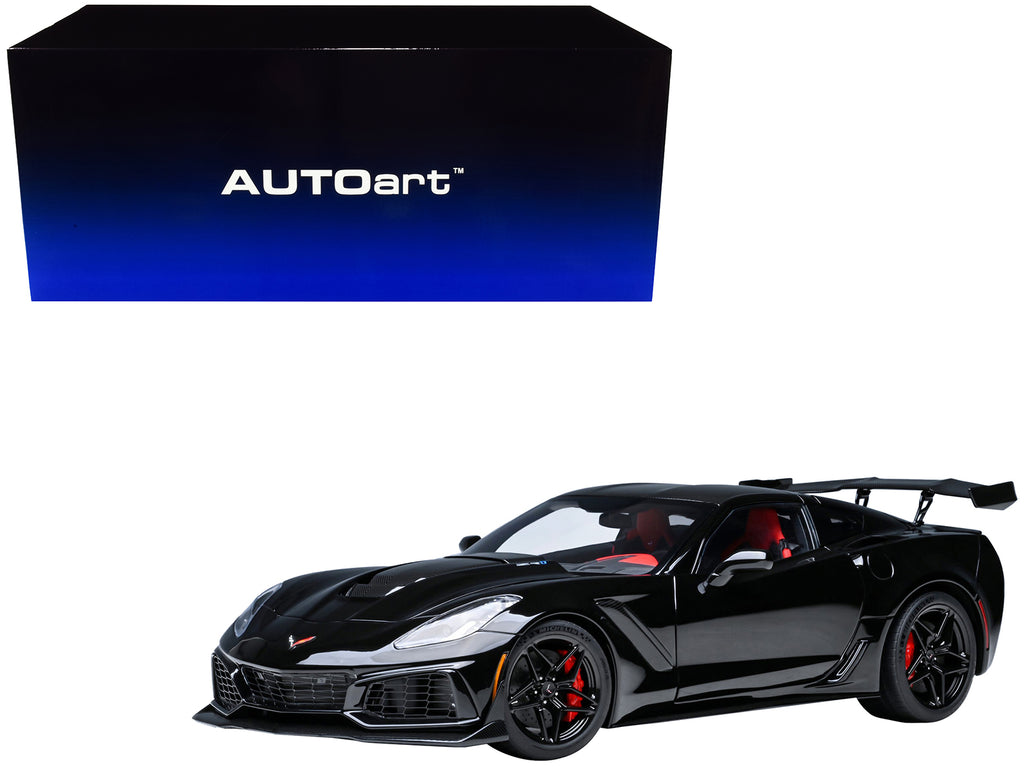 2019 Chevrolet Corvette C7 ZR1 Black with Carbon Top 1/18 Model Car by ...